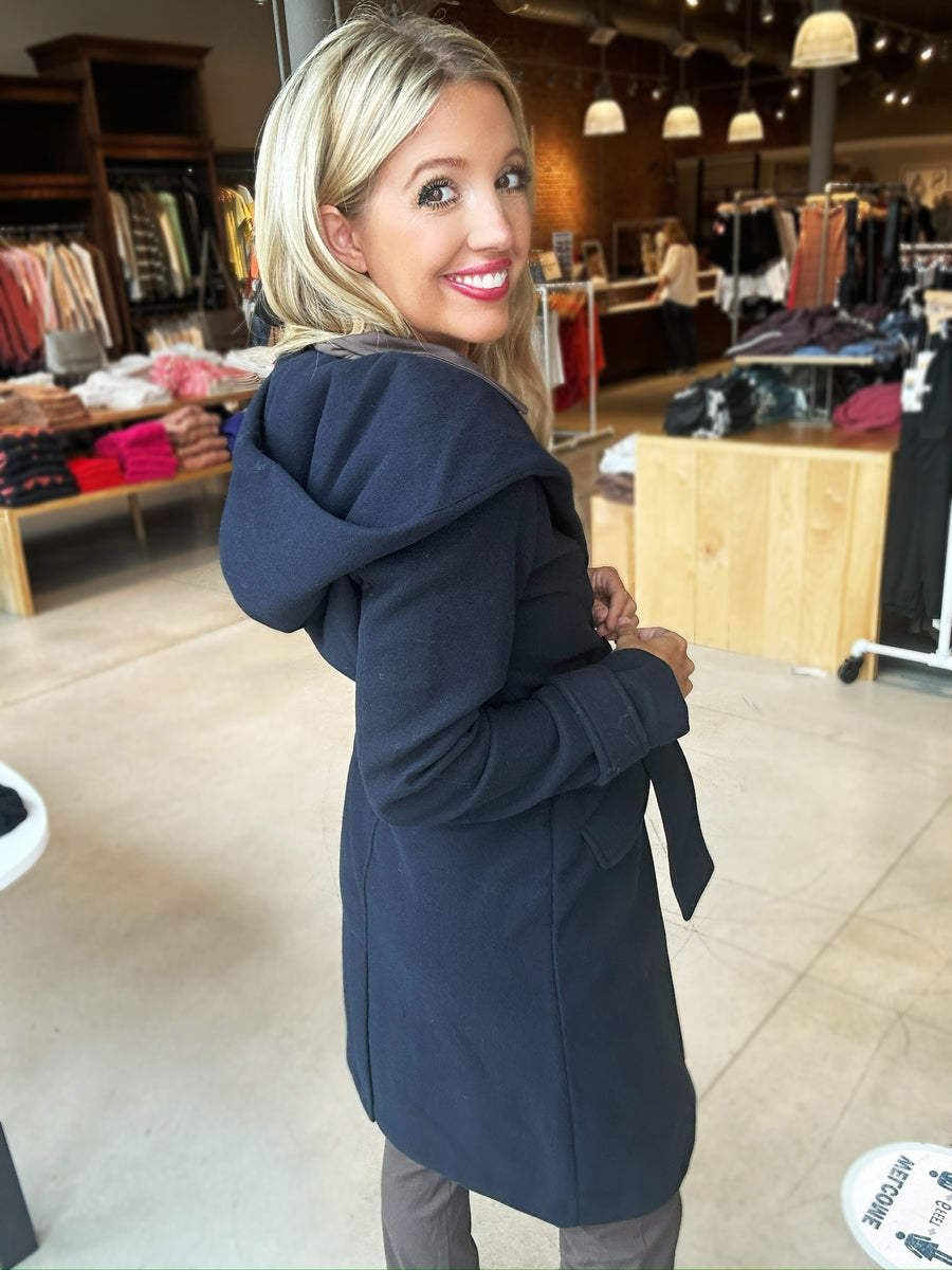 Dex Elevated Vision Coat – Kelley Cawley